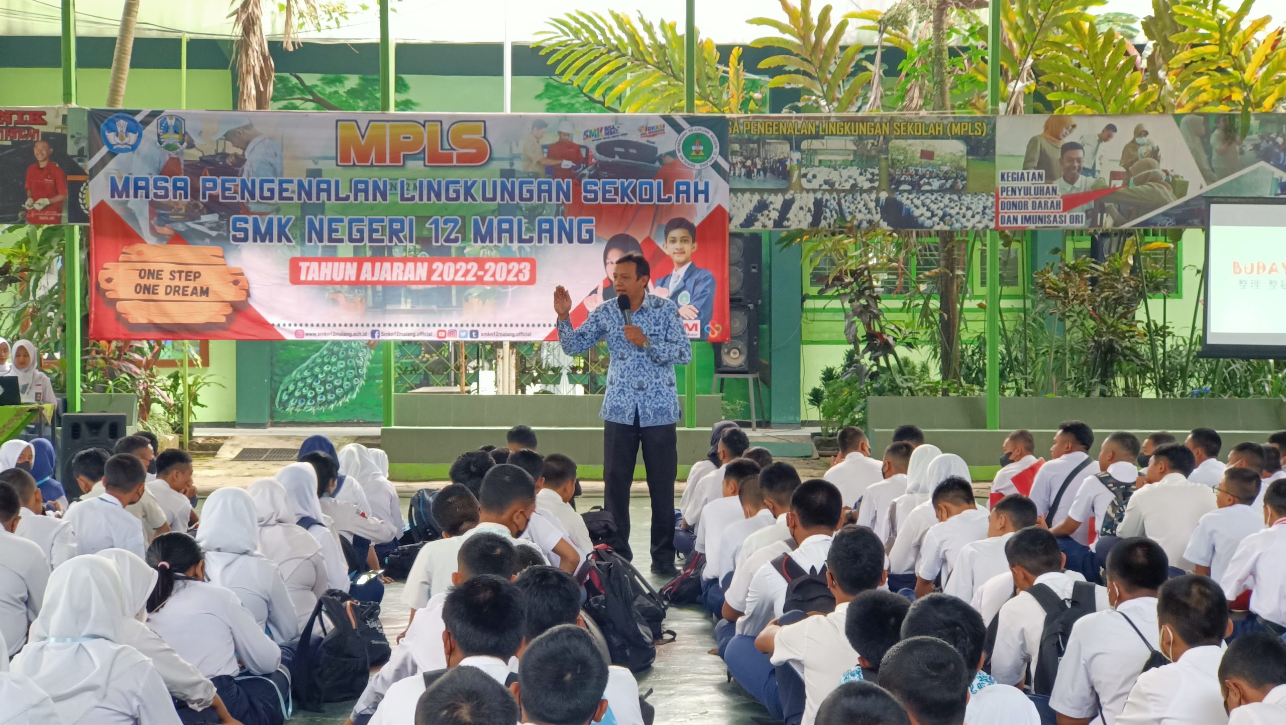 MPLS 2022 SMKN 12 Malang Sambut Peserta Didik Baru - SMK Negeri 12 Malang