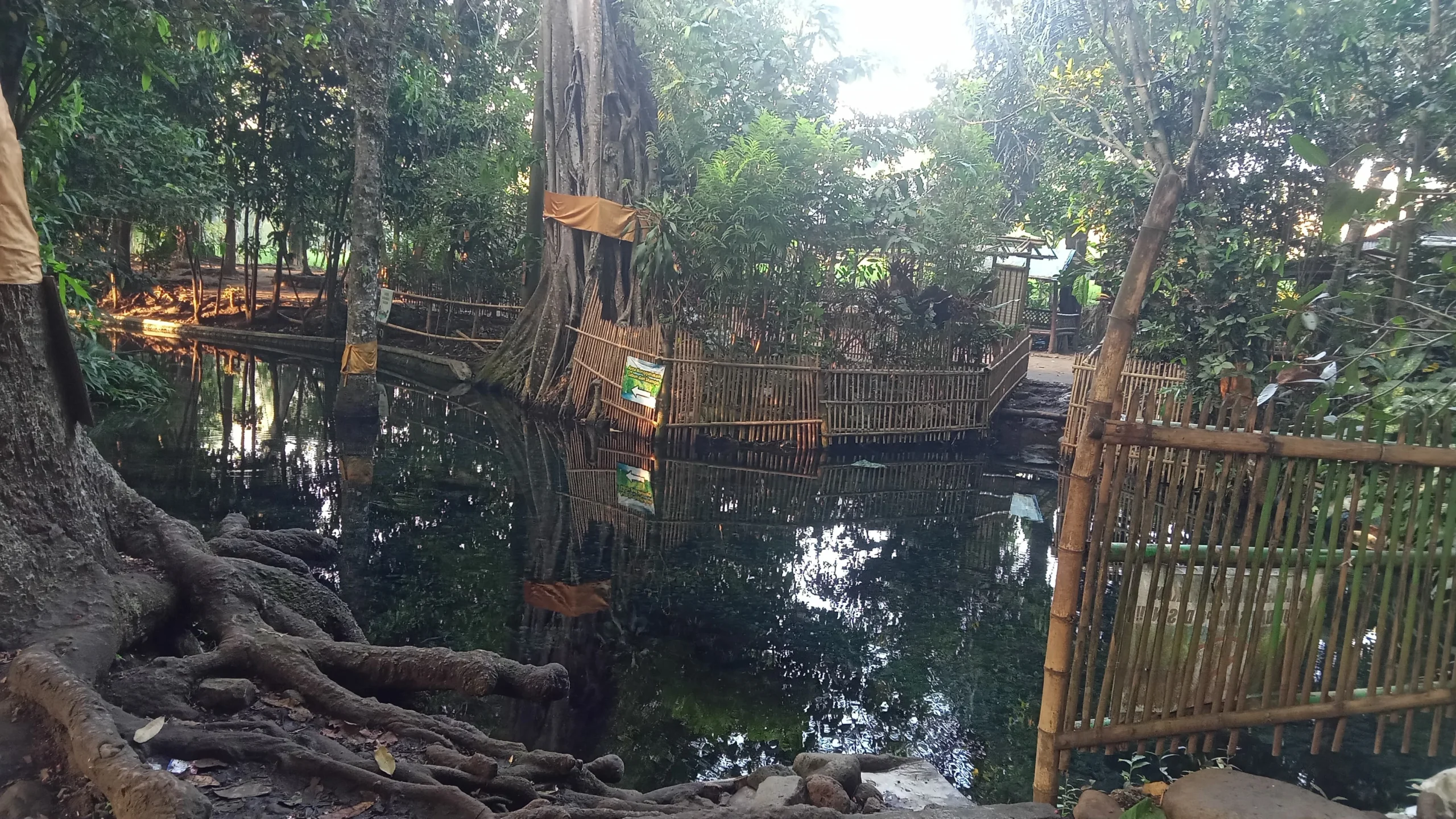Sumber Umbulan, Wisata Tersembunyi di Kabupaten Malang : SmechaPOST